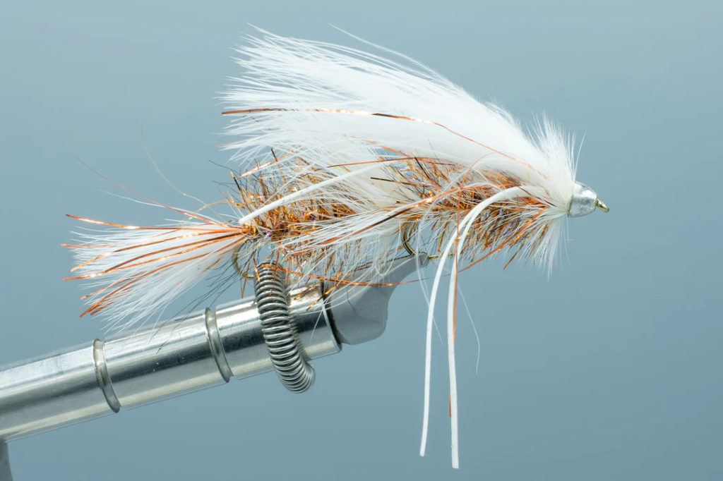 YFG Majerus's 2 Hook Johnnie Articulated Streamer White Copper ...